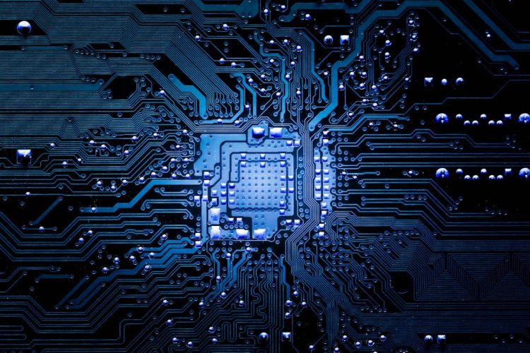 Comment est produite une carte électronique